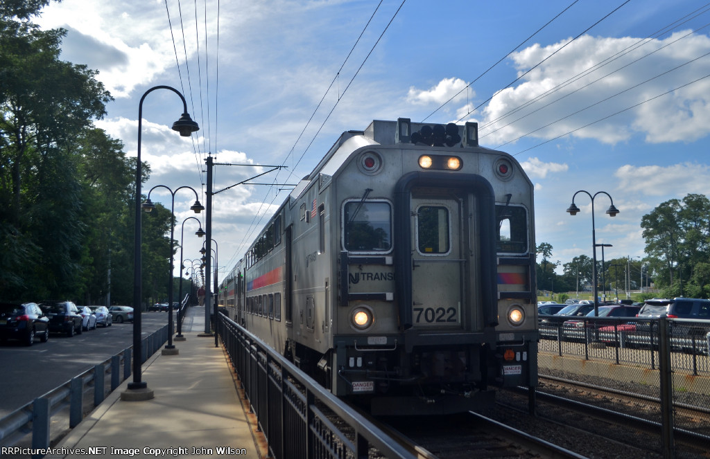 NJT 7022